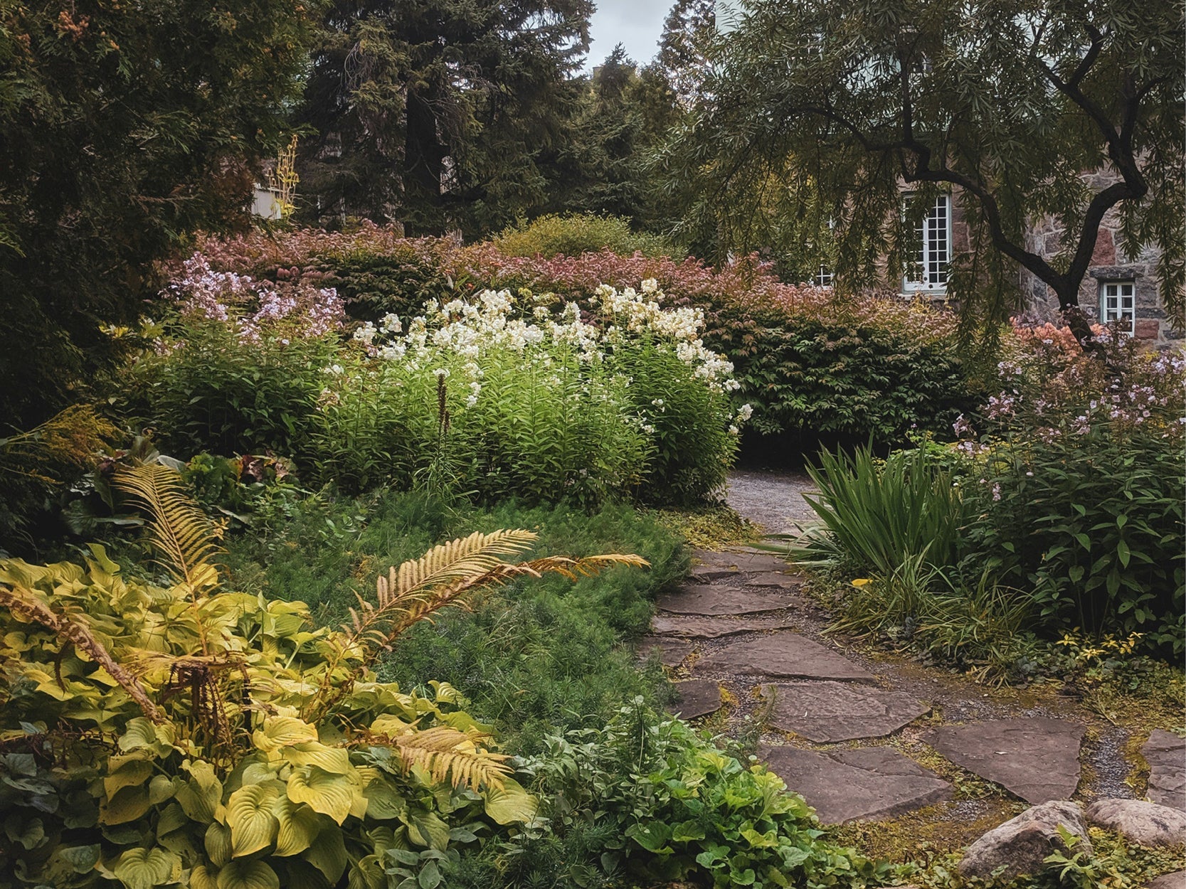 Garden Landscaping | Decorative Stones & Ornaments | Zoar’s Ark | Zoars ...